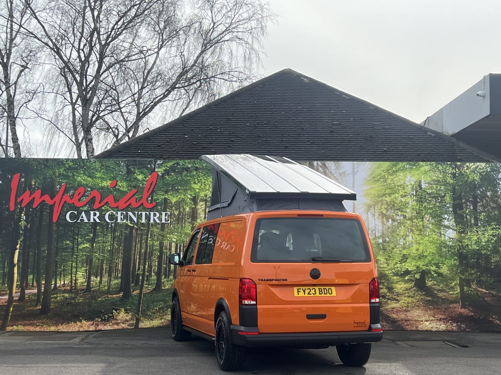 Volkswagen T6.1 Swamper Style Day Van