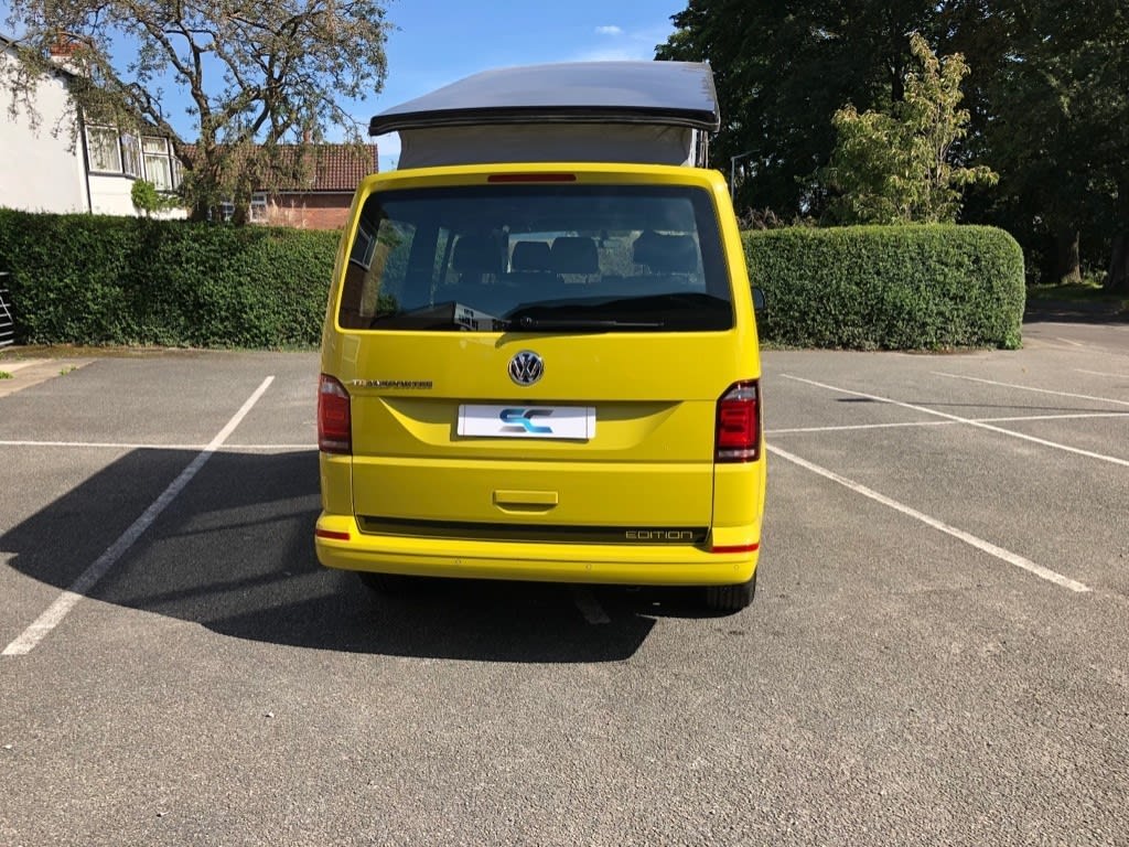 2019 Volkswagen Transporter Yellow