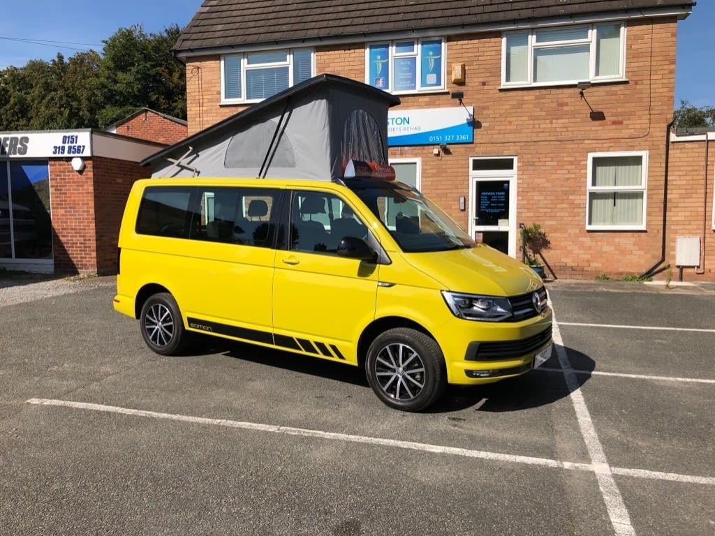 2019 Volkswagen Transporter Yellow