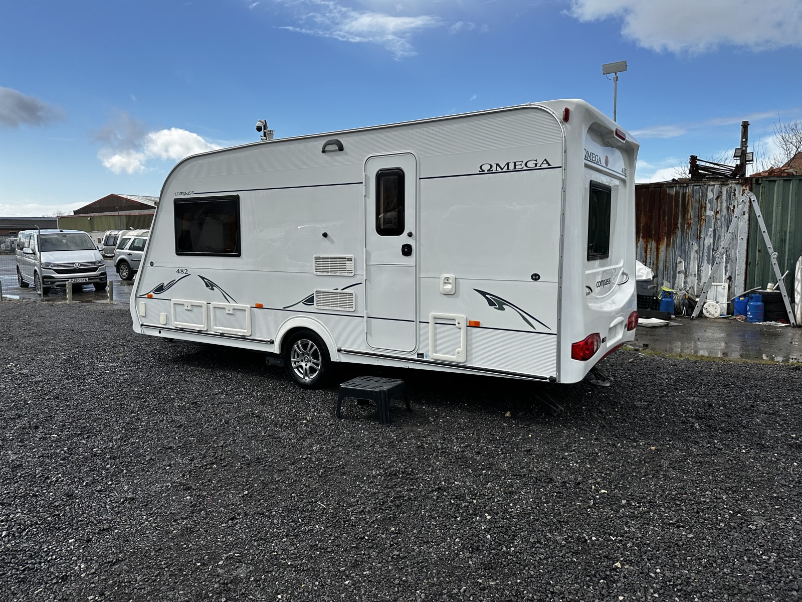 2006 Elddis Compass Omega 482 2 Berth Motor Mover caravan End Washroom