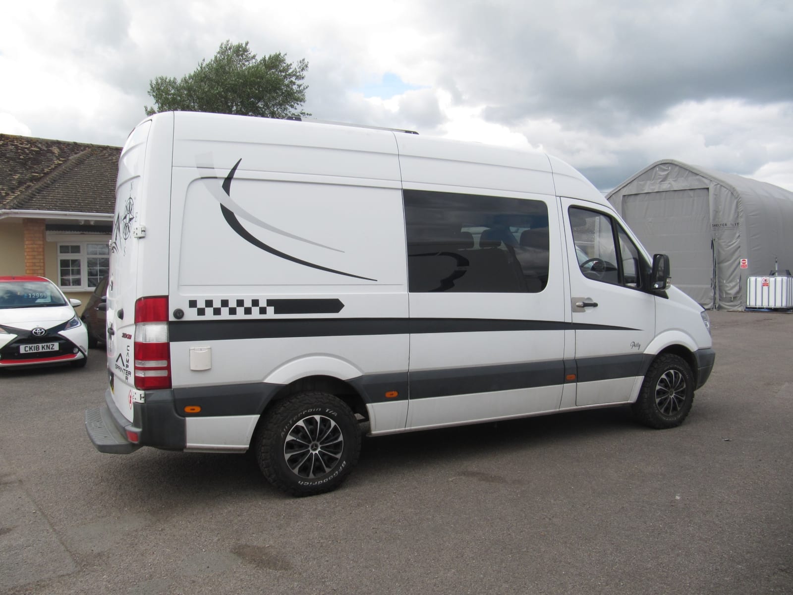 2013 Mercedes-Benz Sprinter White