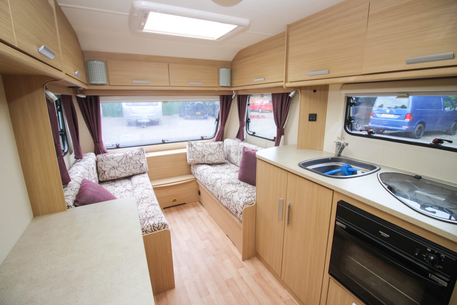 2013 Lunar Venus 380 2 berth Only 998 kg MTPLM and motor mover