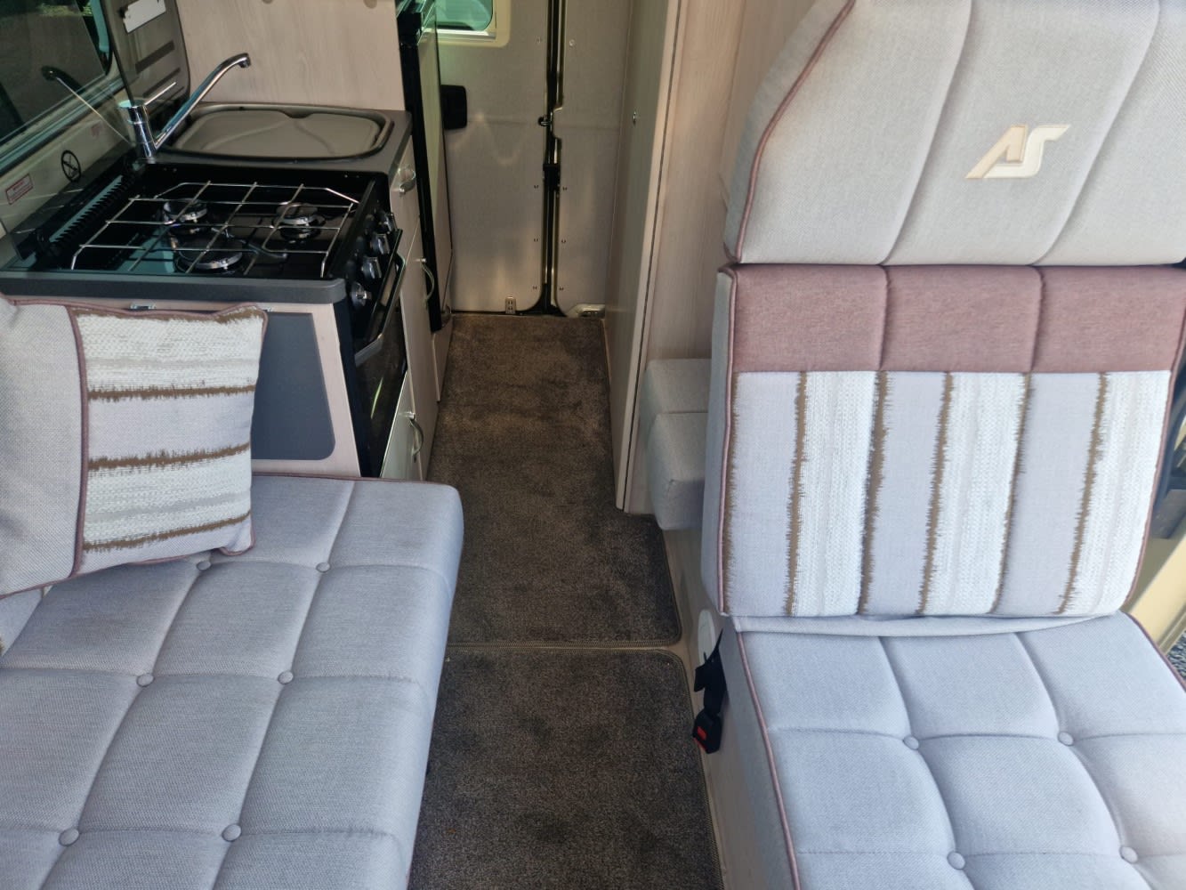 Used Auto-sleeper Symbol Symbol