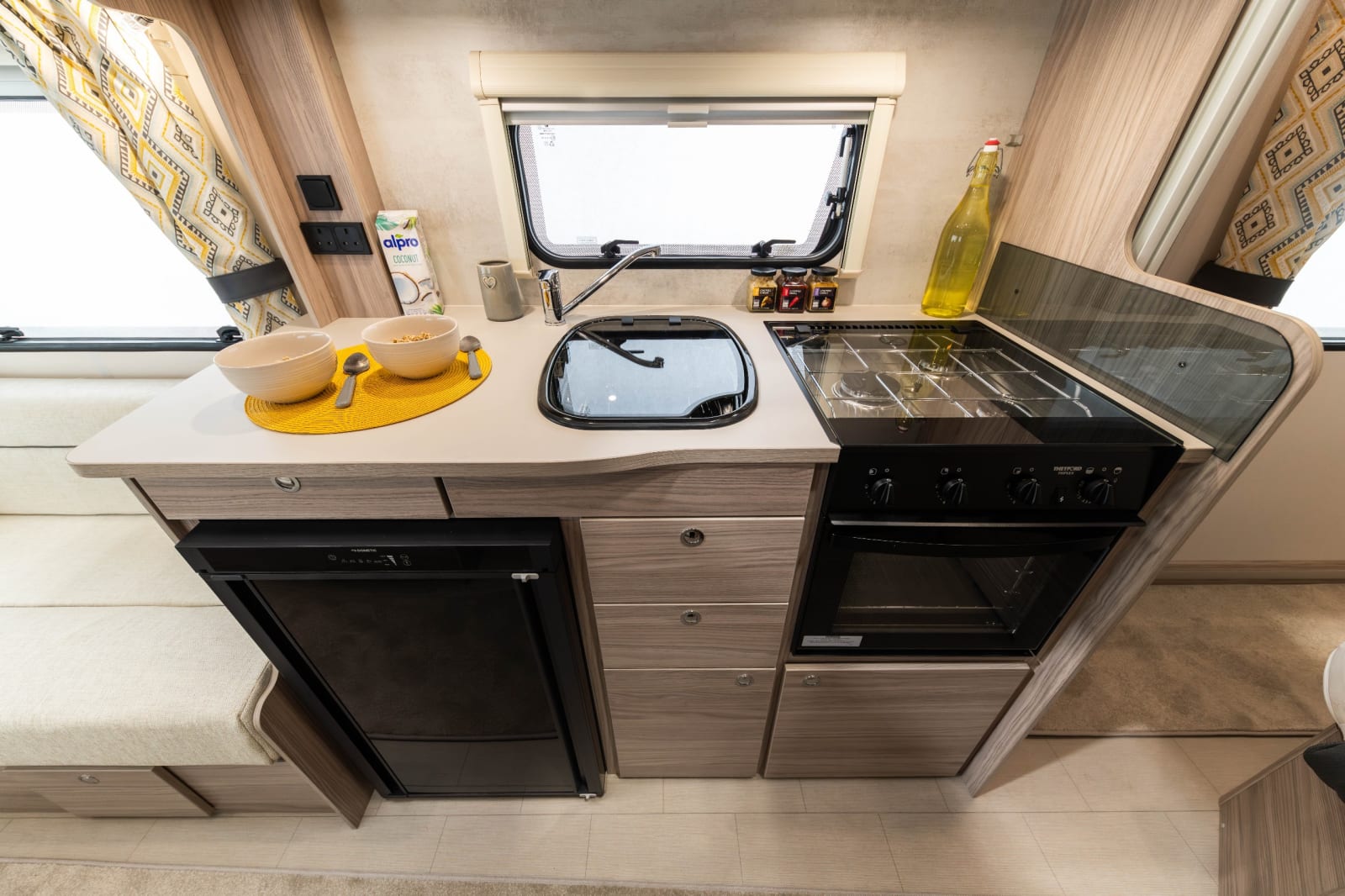 2025 Xplore 554 Silver