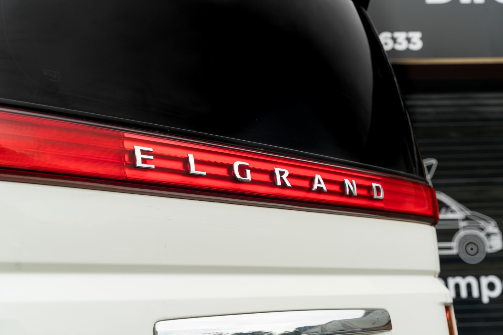 Nissan Elgrand Rear Conversion