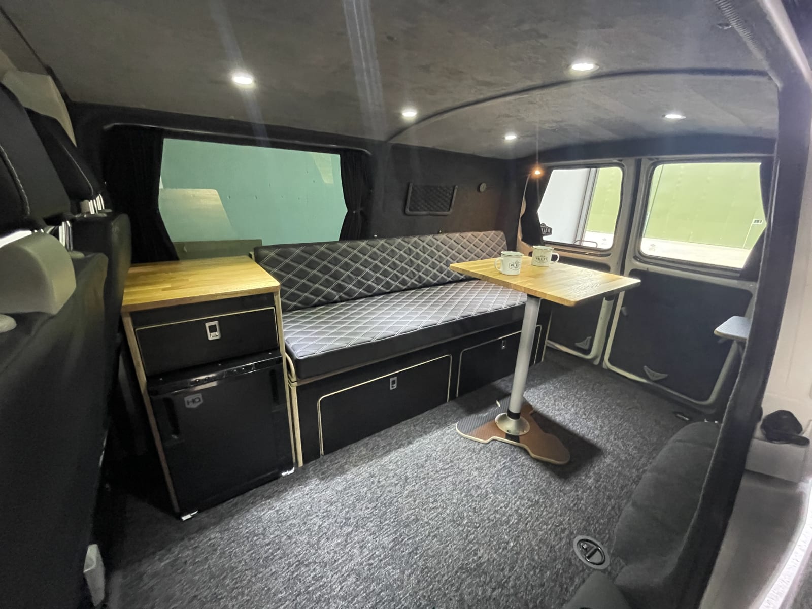 Vw Transporter Swamper Camper Day Van