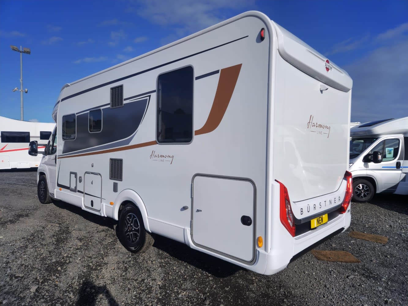 New Burstner Lyseo Td Harmony Line 745