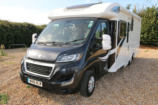 Bailey Autograph 730