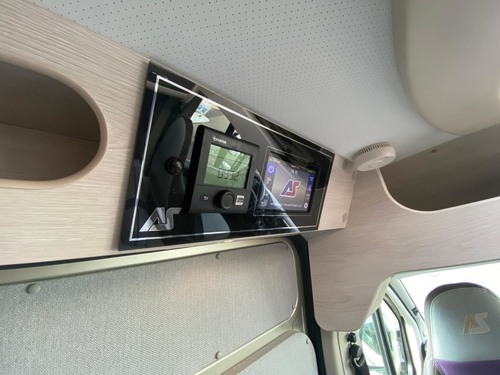 Auto-sleepers Symbol Plus Peugeot Boxer 2.0 Hdi 160bhp