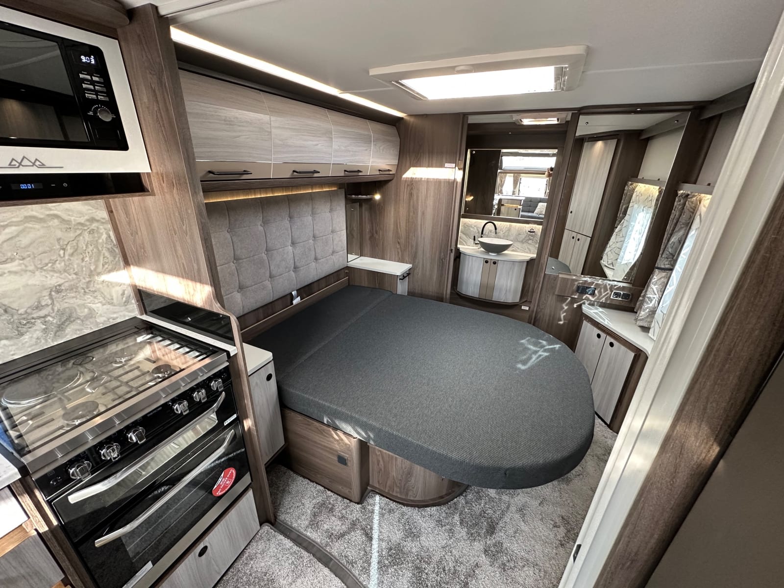 2024 Coachman Lusso White