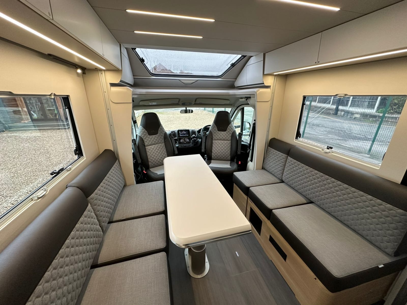 Adria Matrix Plus 600 Dt Special Offer