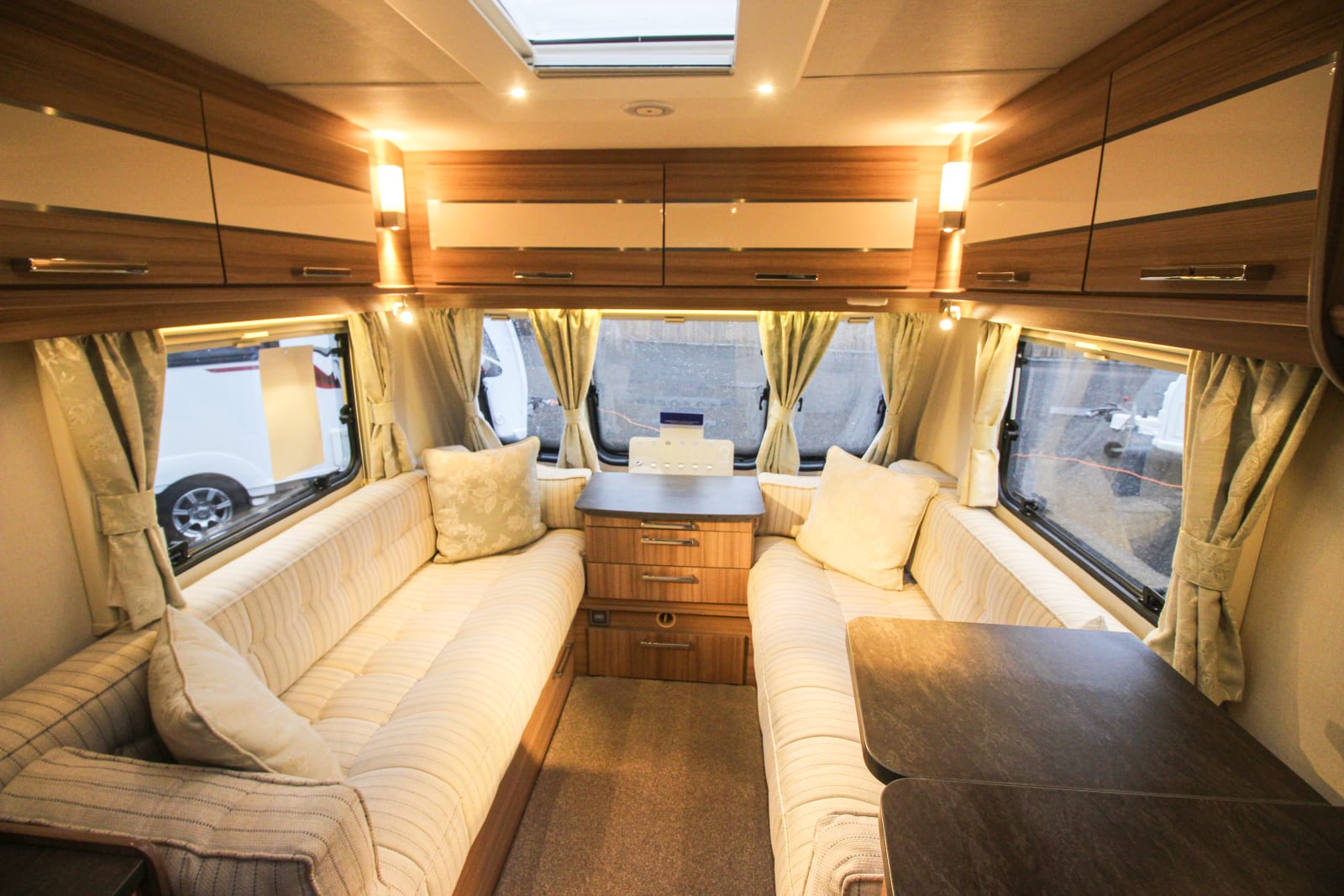 2017 Lunar Cosmos 462 2 Berth Only 1,185 Kg Mtplm