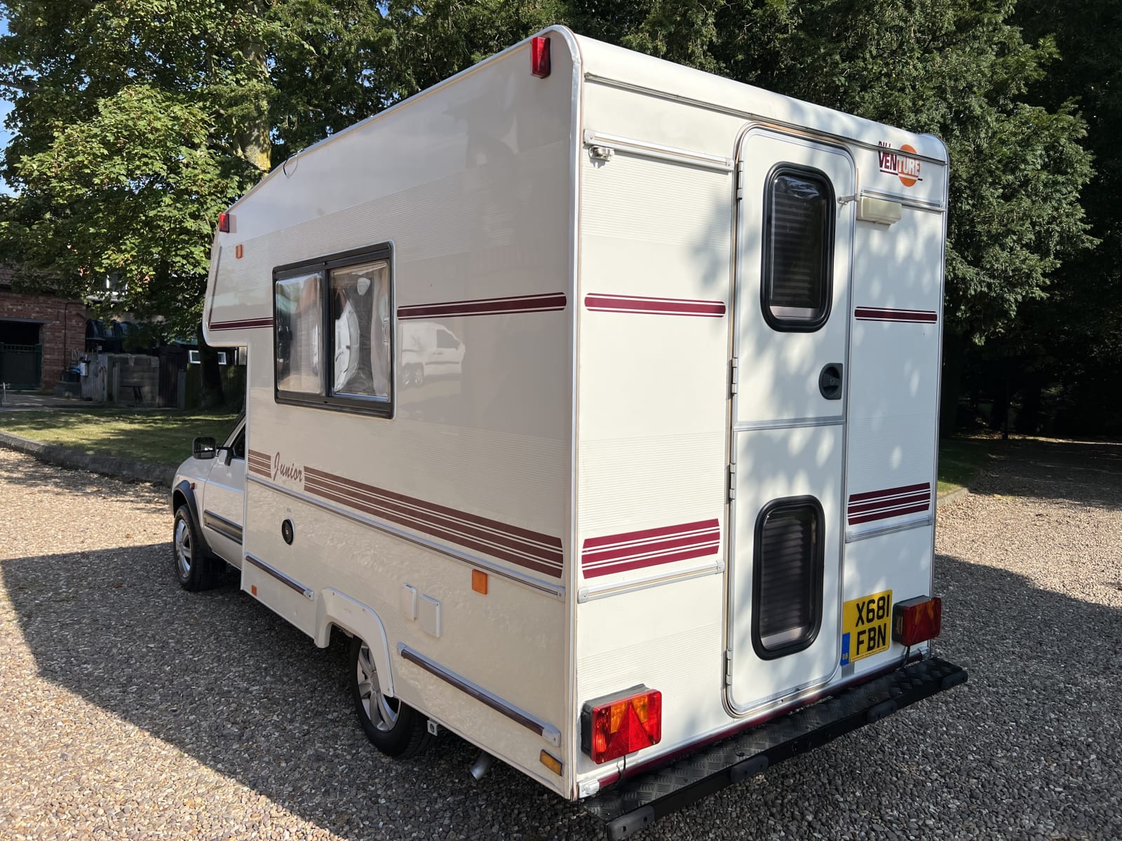 Nu Venture Junior 4 Berth Motorhome Camper Van 2000 (x)re...