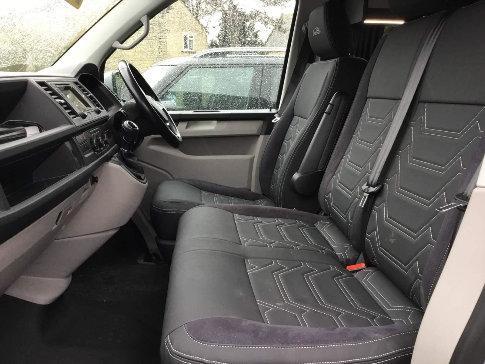 Volkswagen Transporter Highline T6 Two Tone