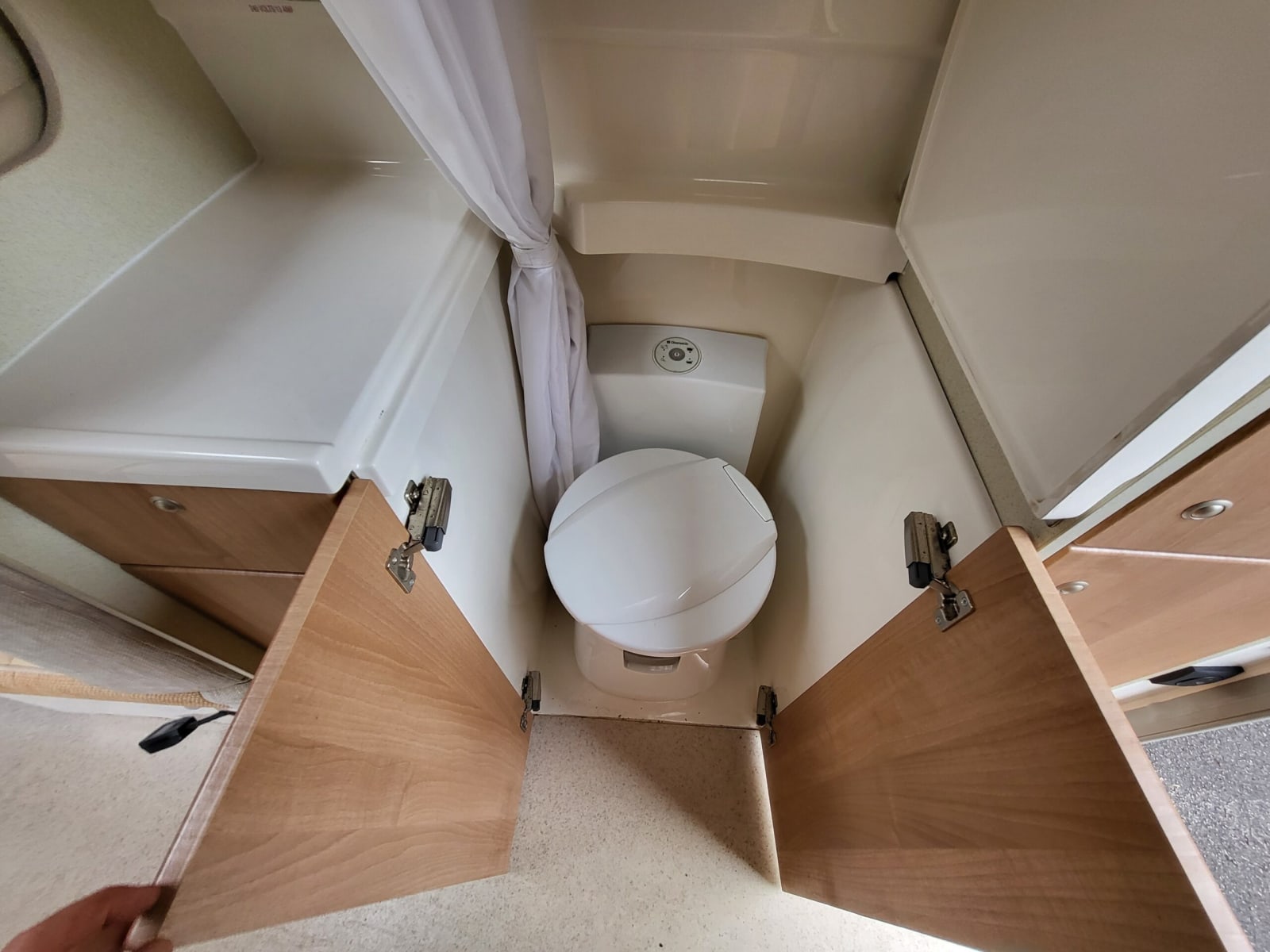 Used Romahome R25 Campervan