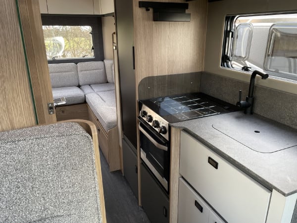 Auto-trail Excel 690l [auto]