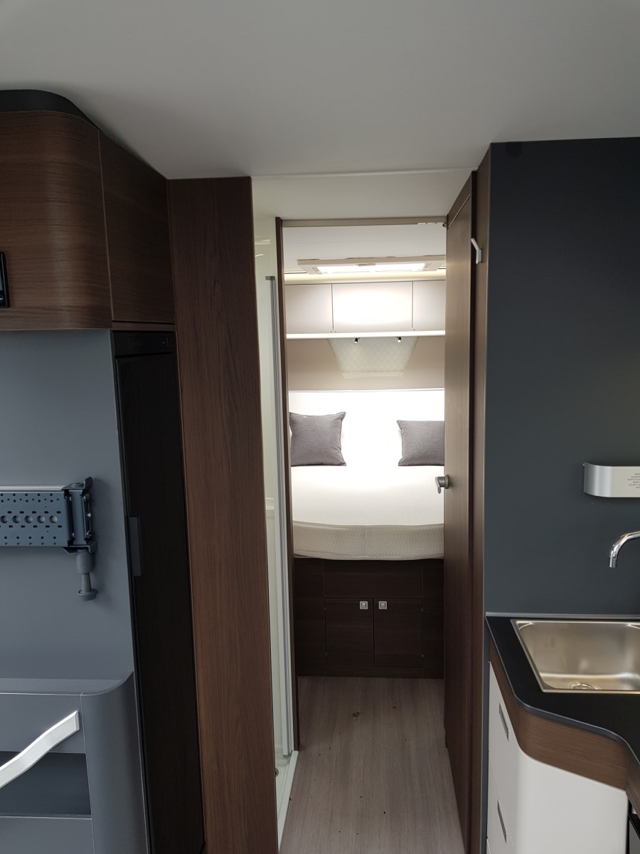 2023 Adria Coral Supreme 670dc (ref: '-1421 1062161 Due A...