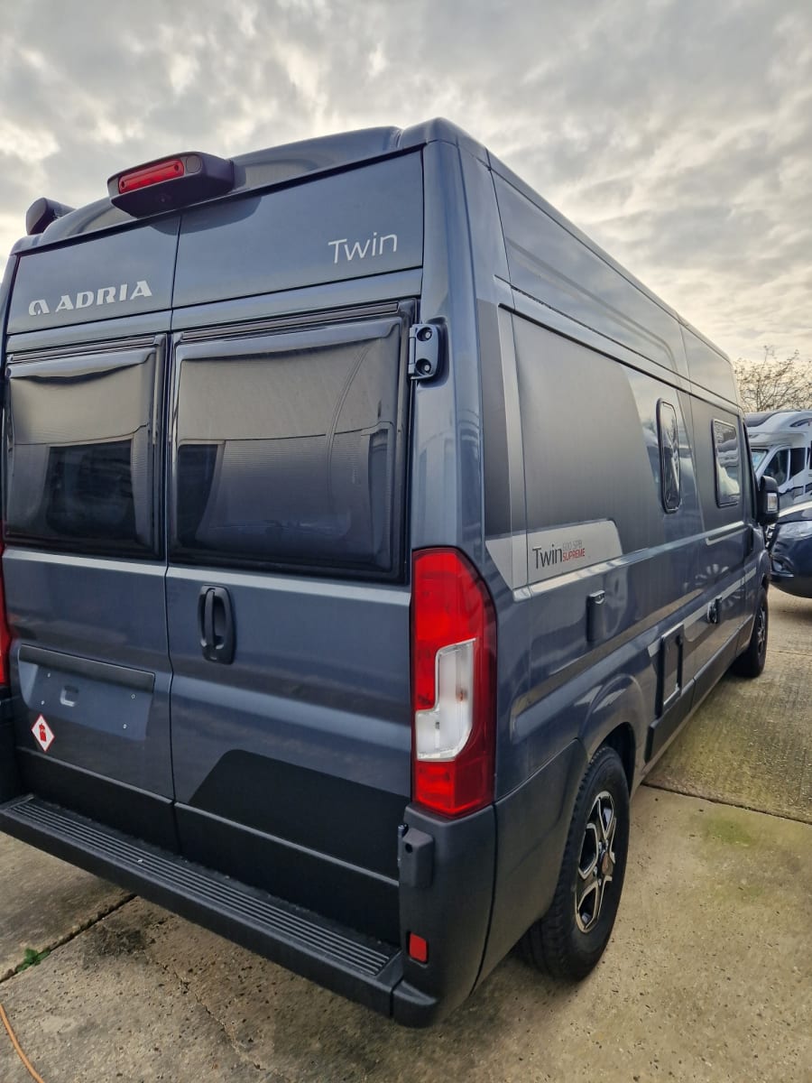 2023 Adria Twin Supreme 600spb Campervan (ref: N3351 1062...