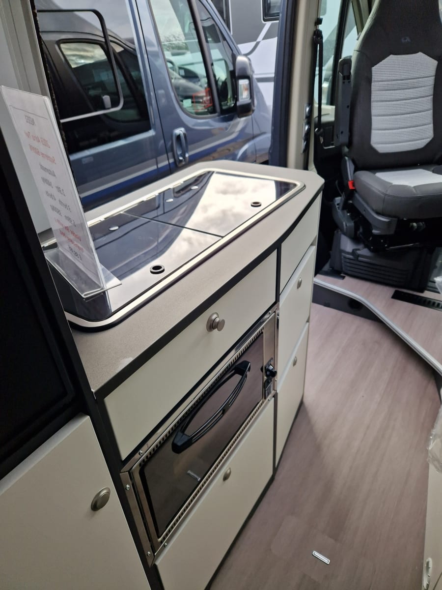 2023 Adria Twin Supreme 600spb Campervan (ref: N3351 1062...