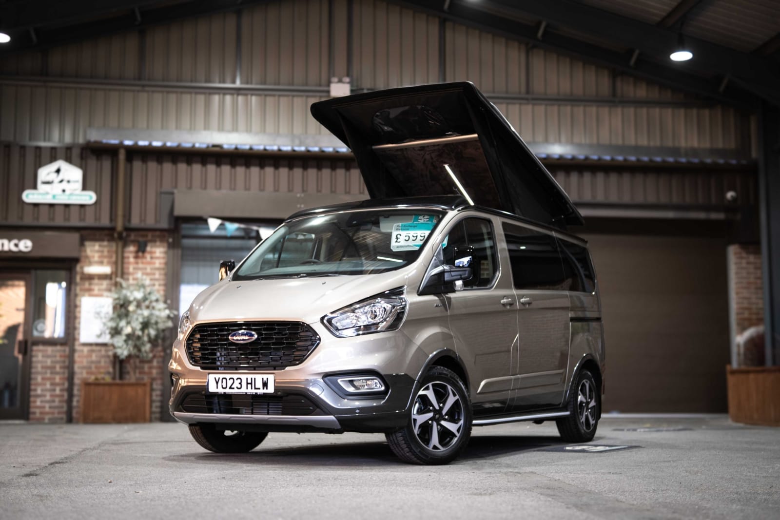 Ford Transit Custom Active 2023 Automatic Rib Bed Convers...