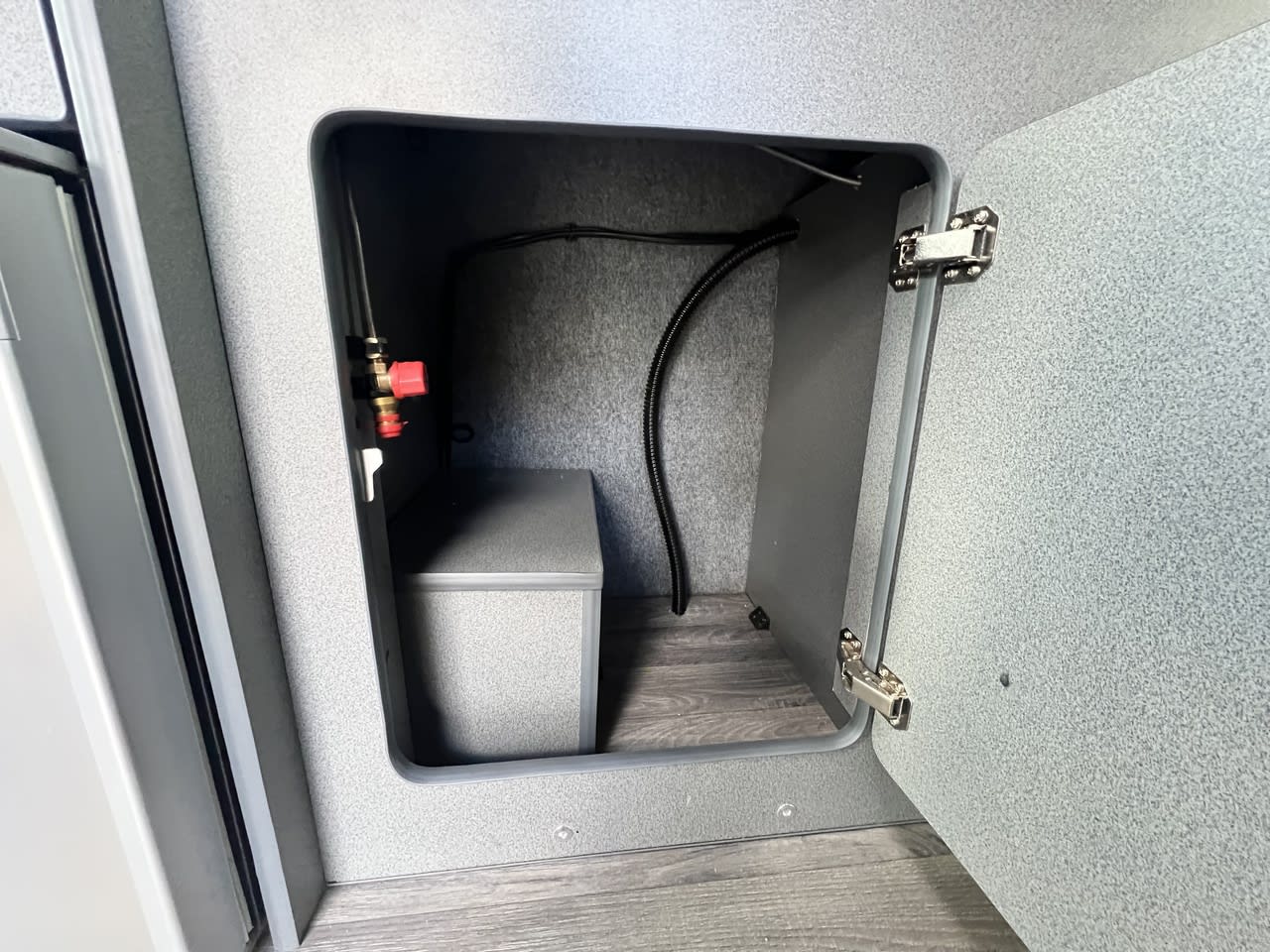 Renault Trafic Td Dci 2 Berth Camper Conversion, 2.0l Hig...