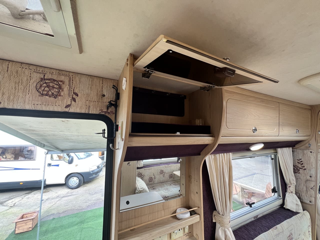 Peugeot Autosleeper Nuevo 2 Berth Motorhome 2.0l, End Kit...