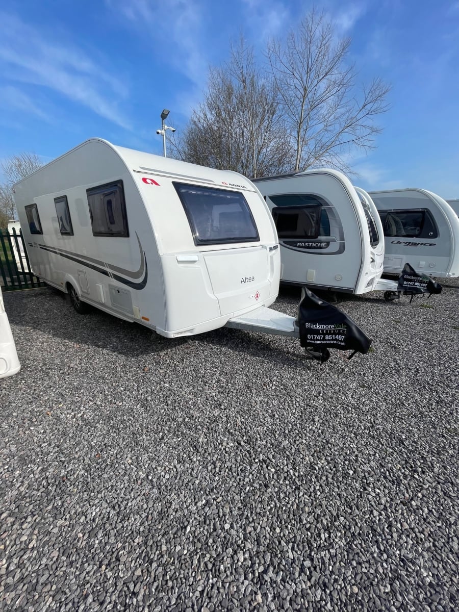 Adria Altea 552 Up Trent 2015
