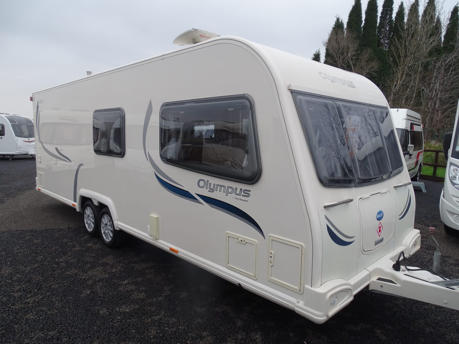Bailey Olympus 620/6 6 Berth 2012 Twin Axle Touring Carav...