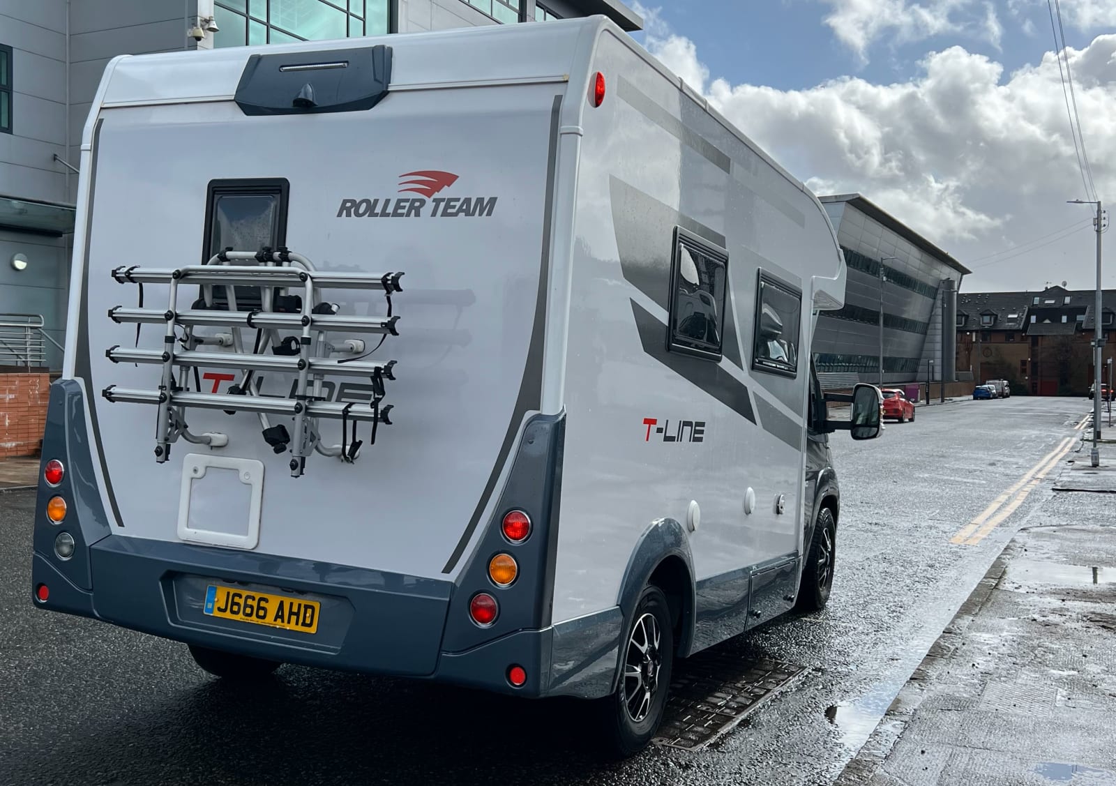 Rollerteam T-line 590 Automatic, 140hp, 2021