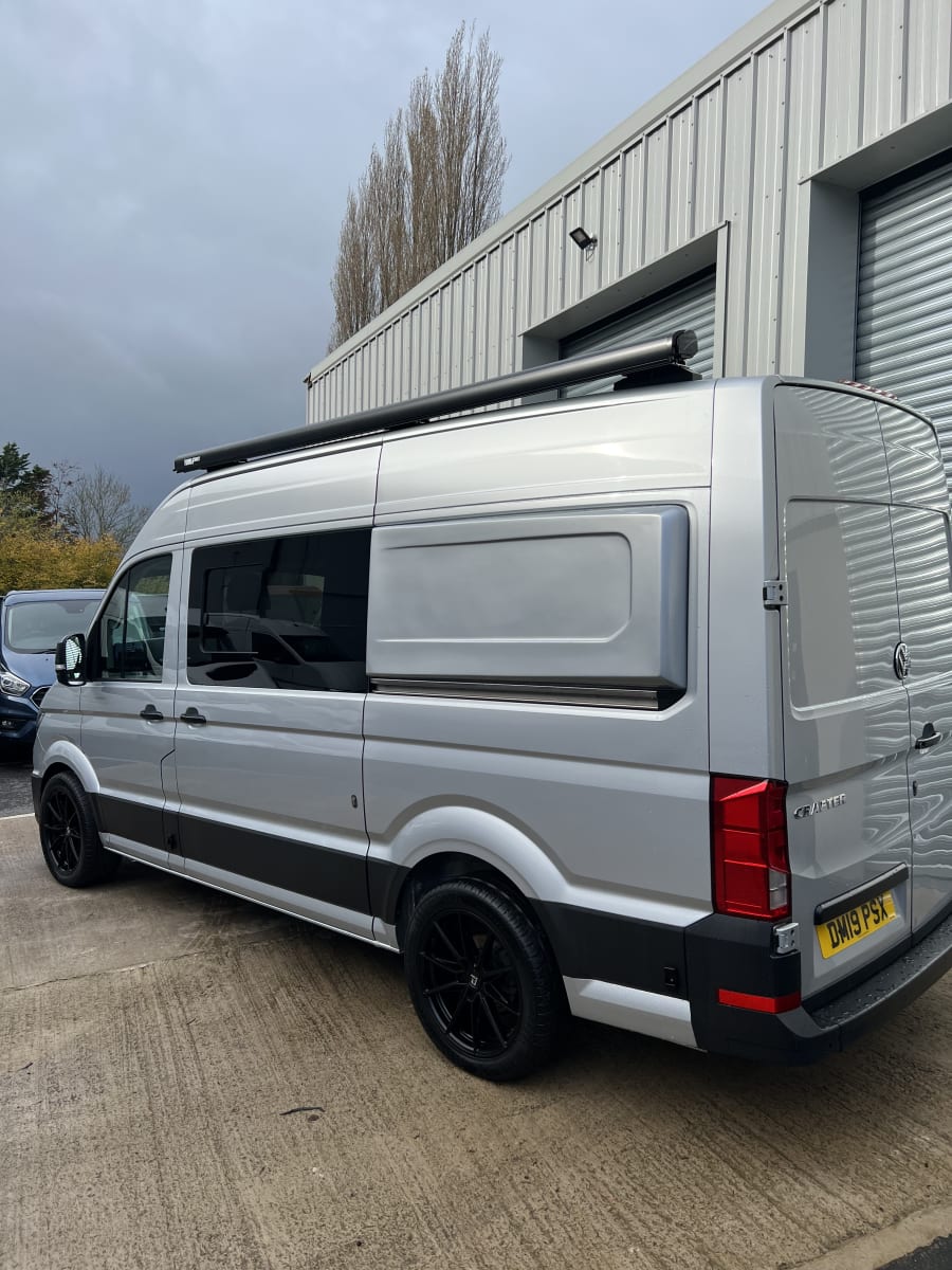 Volkswagen Mwb Crafter "dormobile Ohana" Campervan