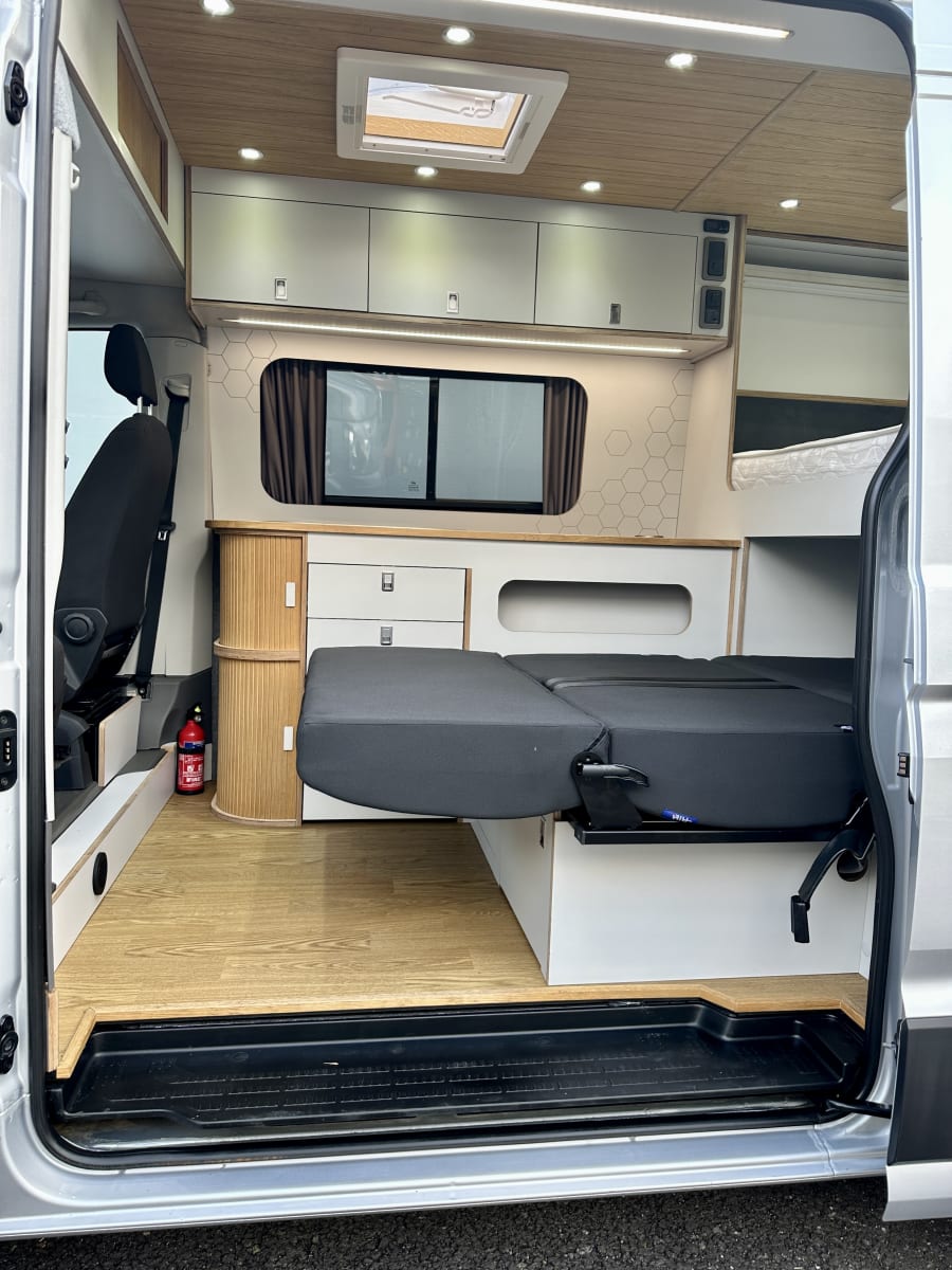 Volkswagen Mwb Crafter "dormobile Ohana" Campervan