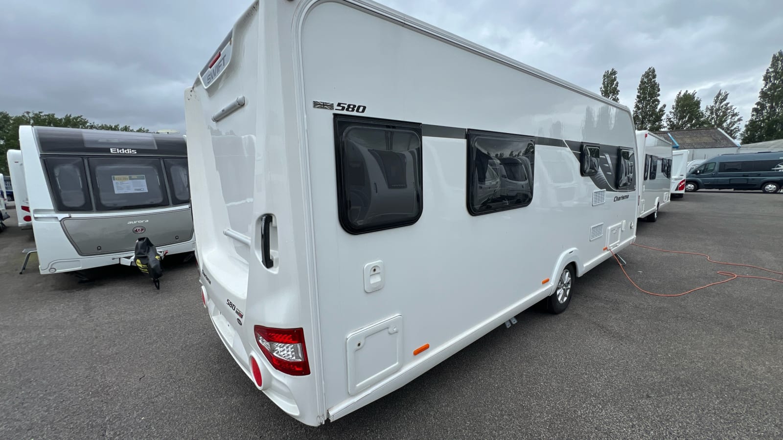 Swift Charisma 580 "dealer Special Edition" (2022)
