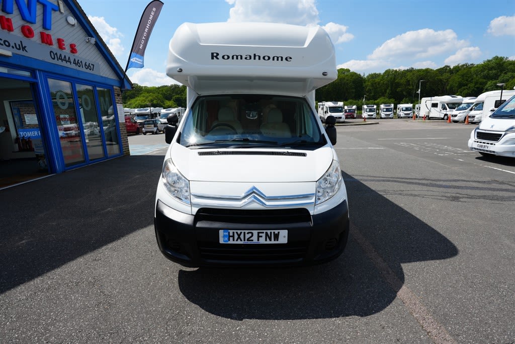 2012 Romahome R40 White