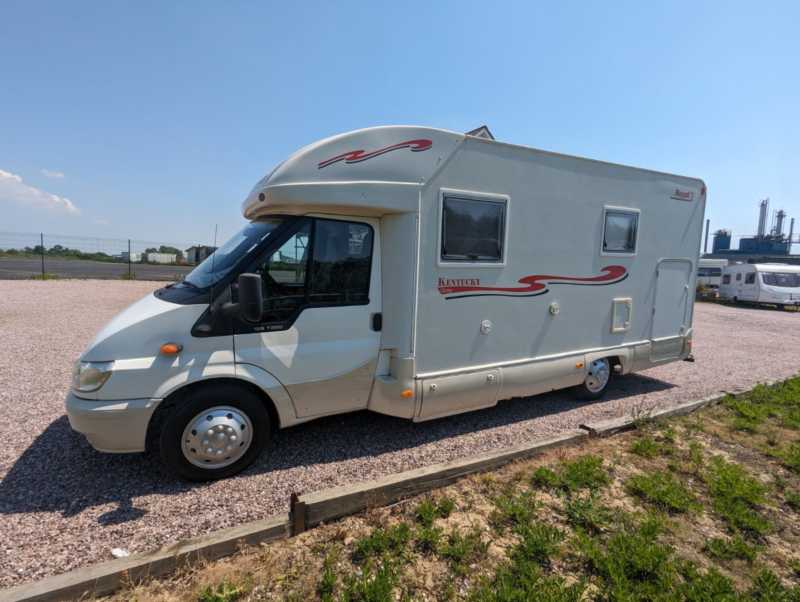 Kentucky Camp Low-profile 4 Berth Motorhome