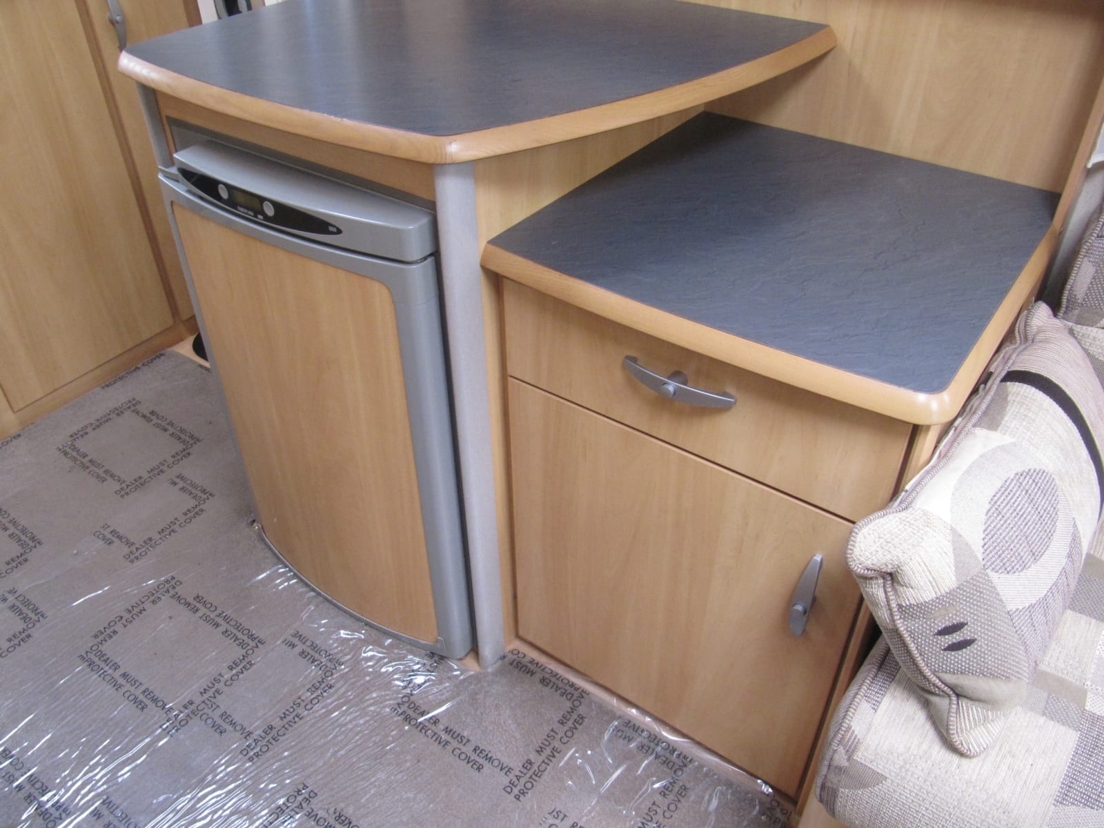 2008 Ace Adventurer White