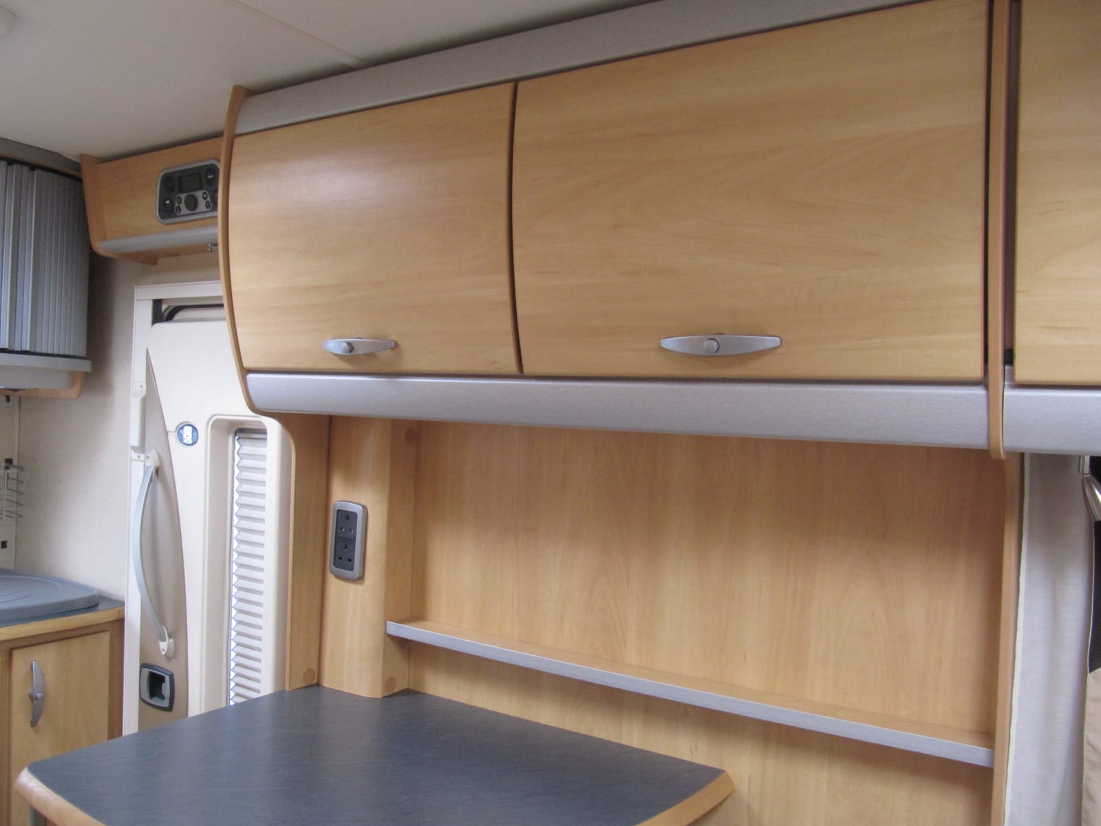 2008 Ace Adventurer White