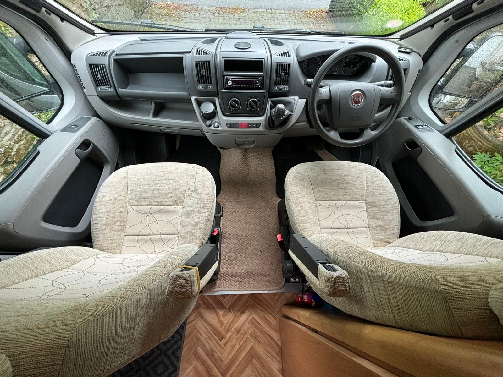 Autocruise Rhythm 2009 Rear Lounge 2 Berth 2 Belt Lwb Mot...
