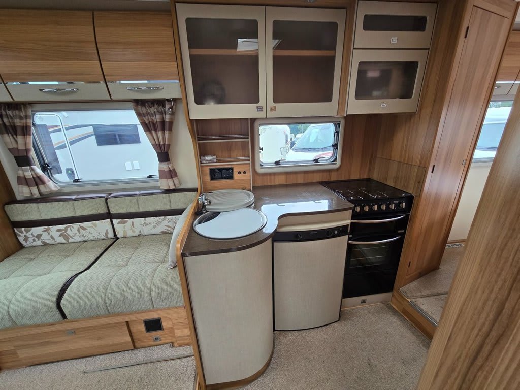 Bailey Autograph 730 2.2 Approach Autograph 730 130 Bhp