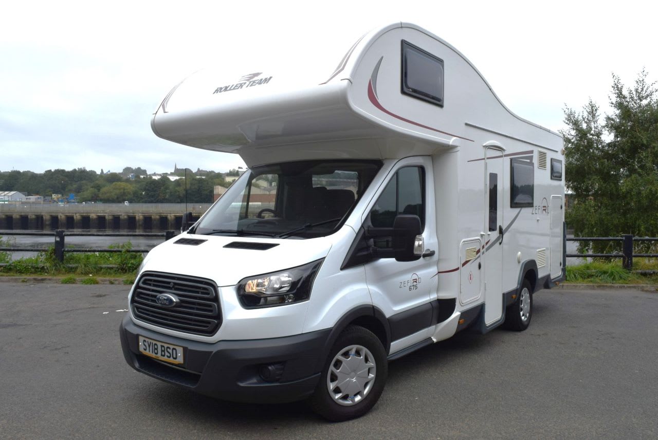 Ford Roller Team 2.0 Zefiro 675 Six Berth, Bluetooth, Cru...