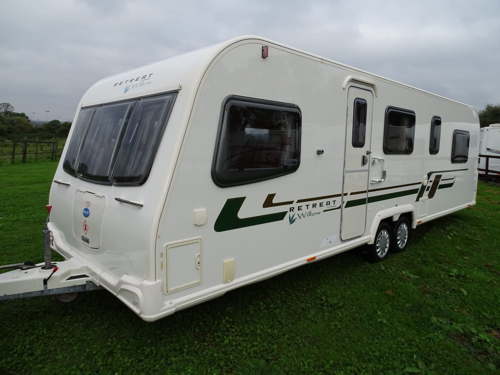 Bailey Retreat Willow 2012 4 Berth Twin Axle Caravan With...