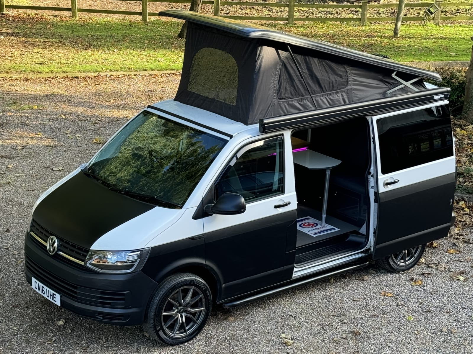 2016 Vw T6 Camper Van 4 Berth 2.0 Tdi T30 Black/white - P...