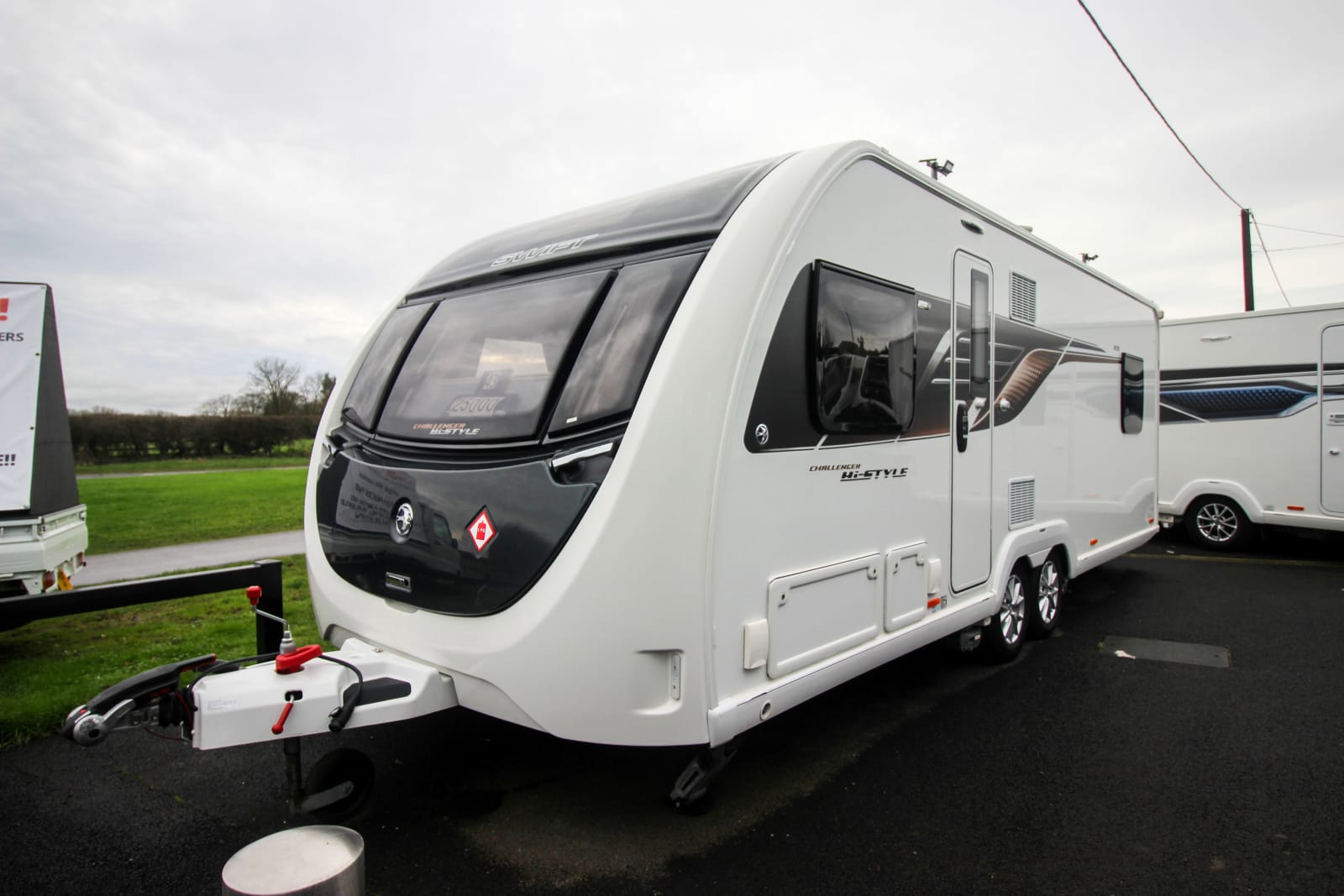 2021 Swift Challenger High Style 835