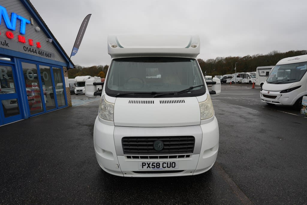 2008 Bessacarr E460 White