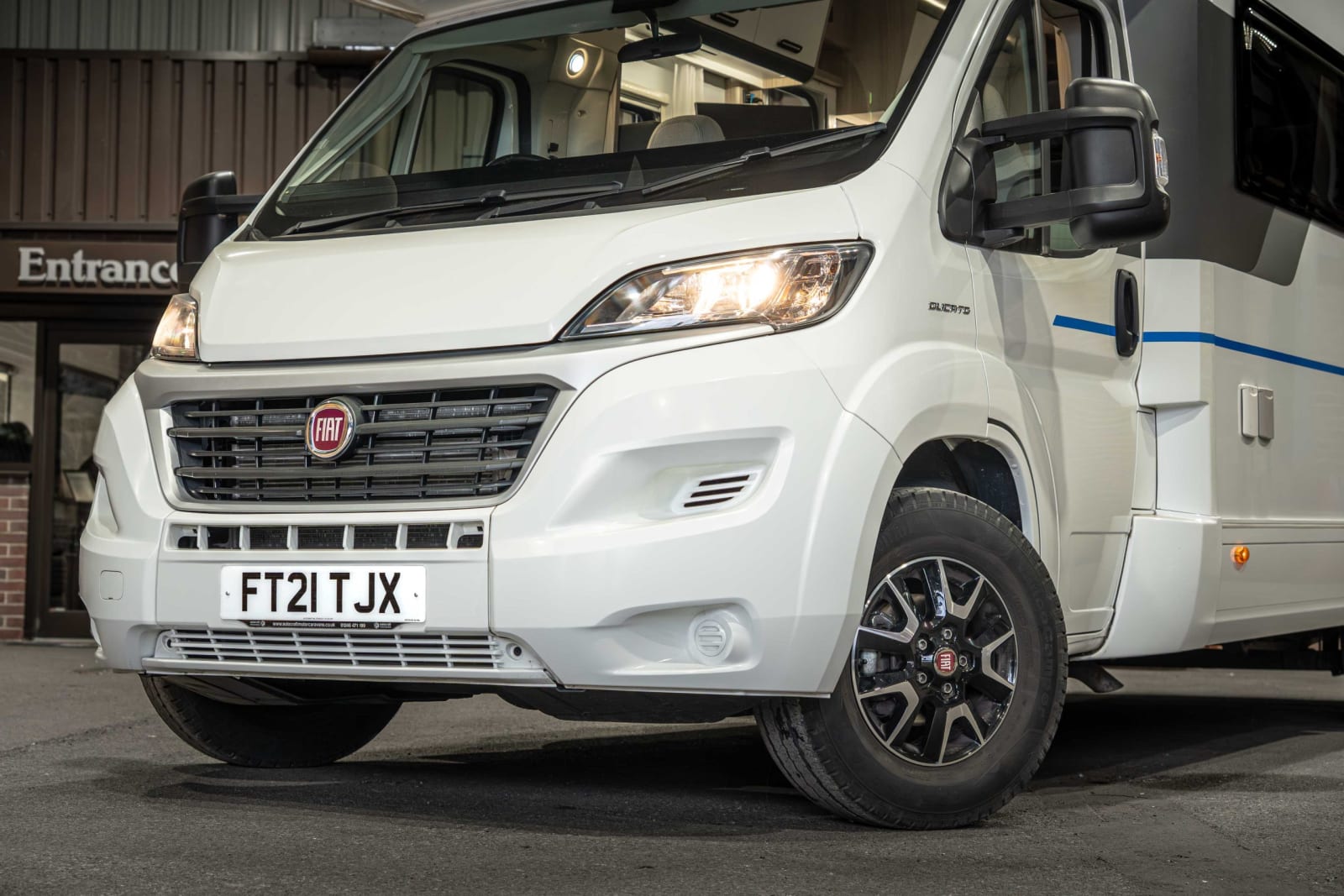 Fiat Ducato Adria Sun Living A 70 Dk Automatic Coach Buil...