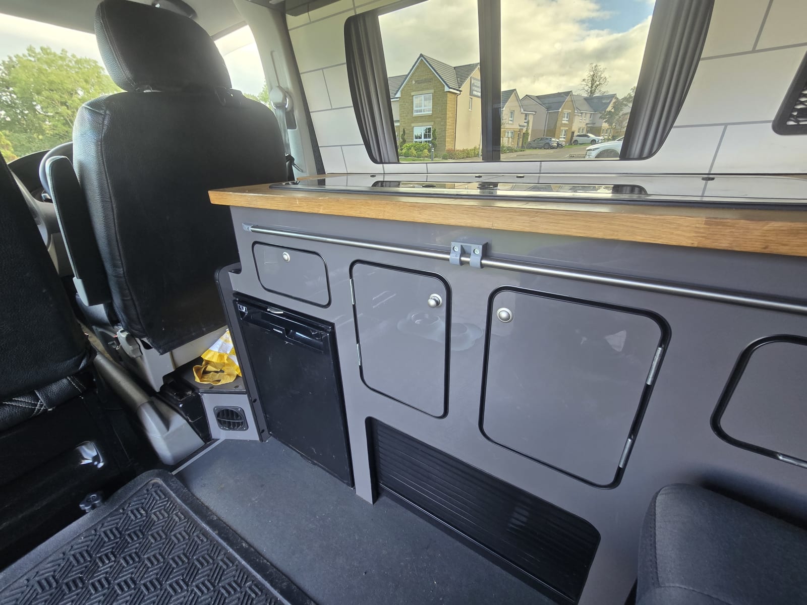 Vw T5 Swb Pop Roof Pro Conversion 4 Season Camper