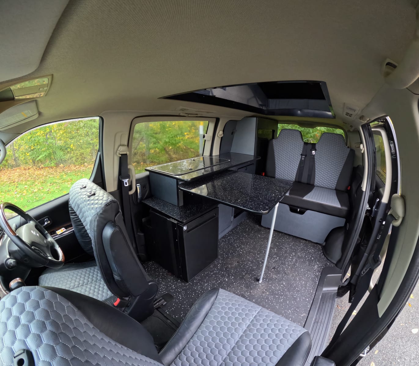 Nissan Elgrand Campervan Ref.908 With Panoramic Pop Top R...