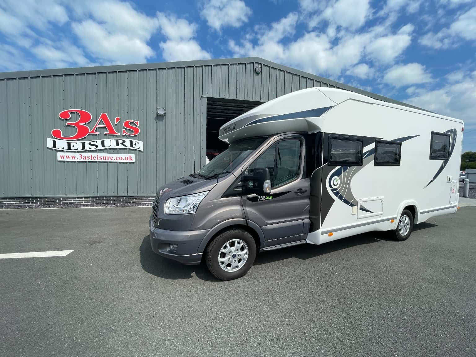 2018 Chausson Welcome White