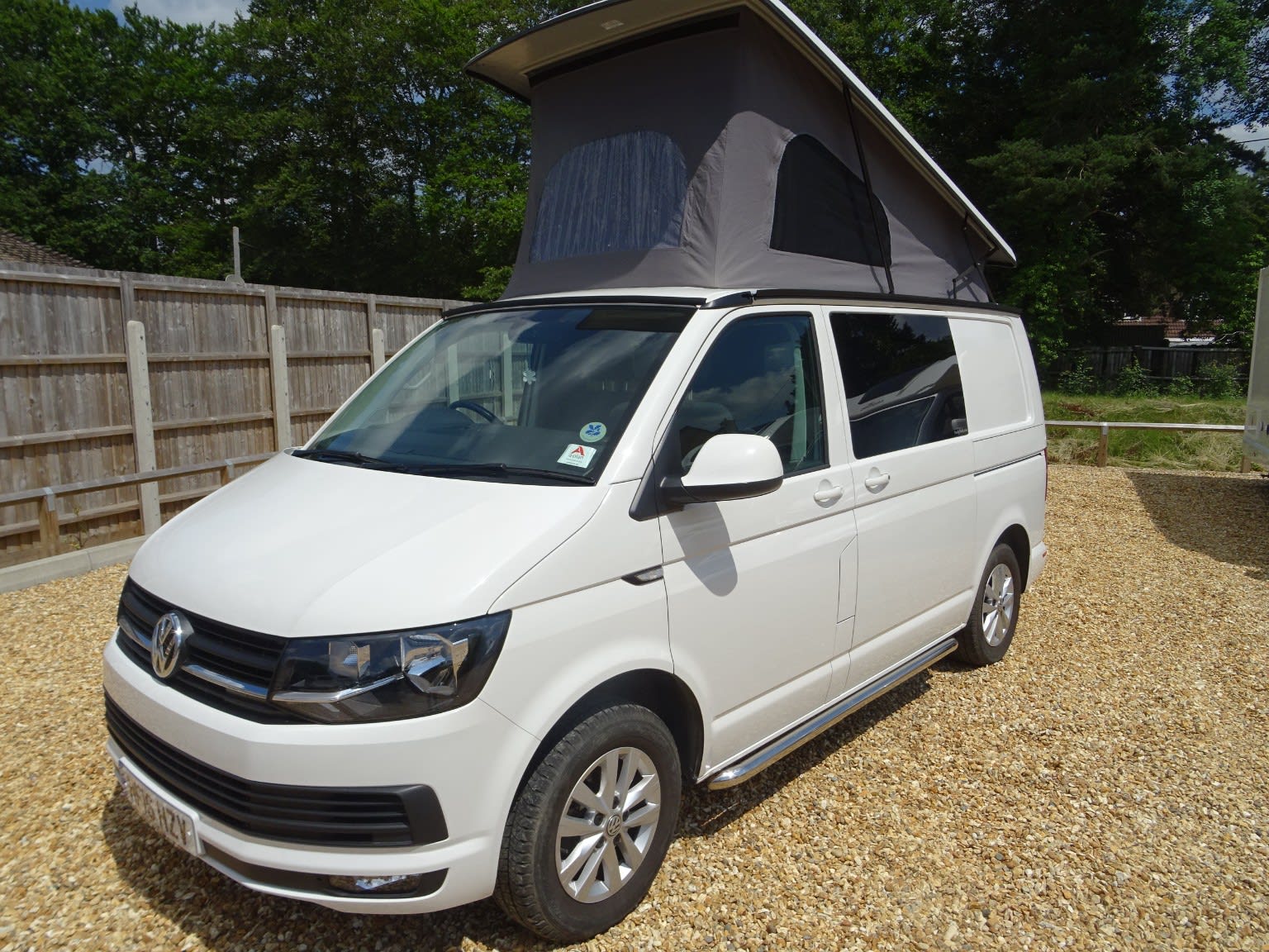 2016 Volkswagen Transporter White