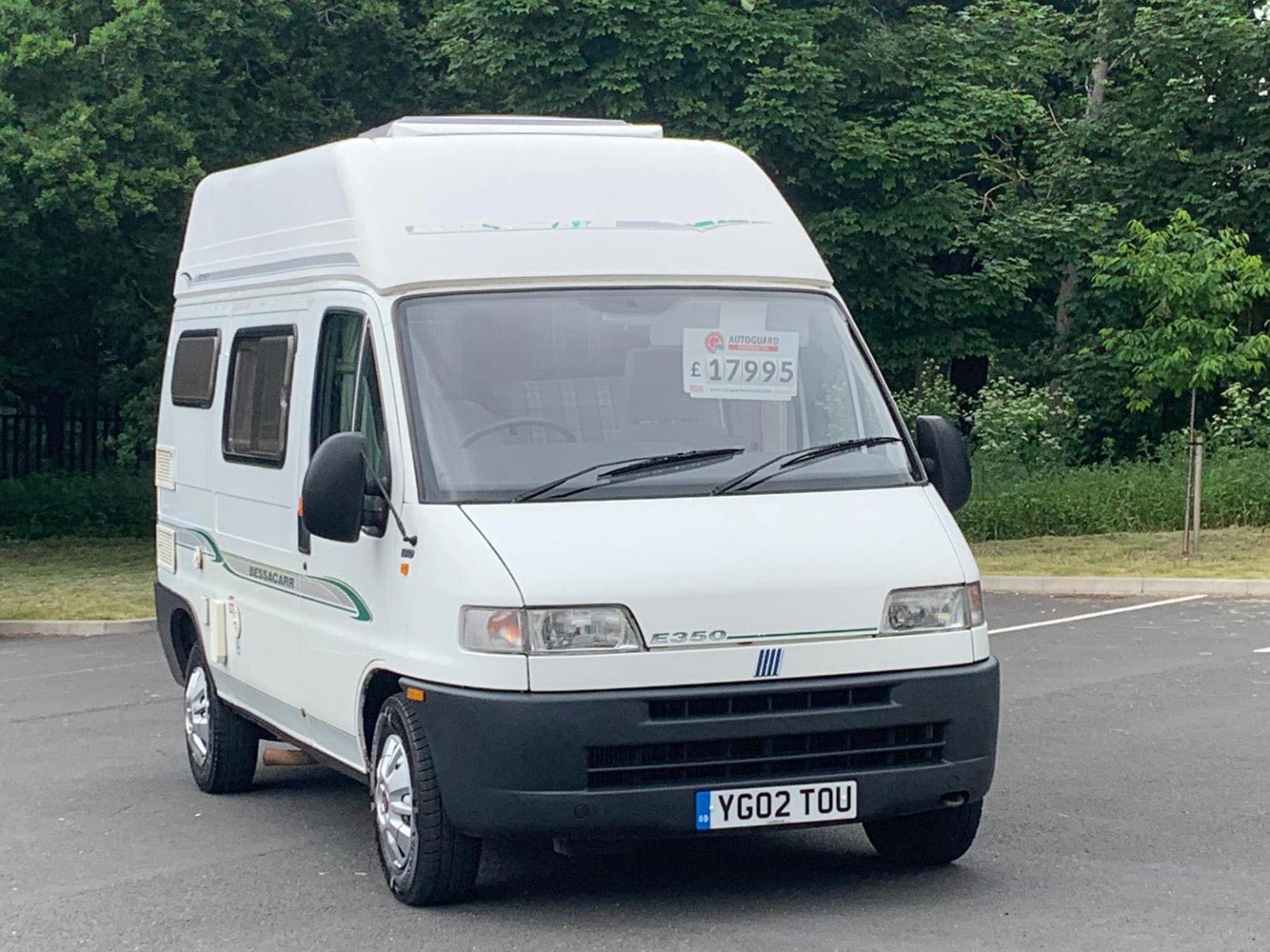 2002 bessacarr E350 white