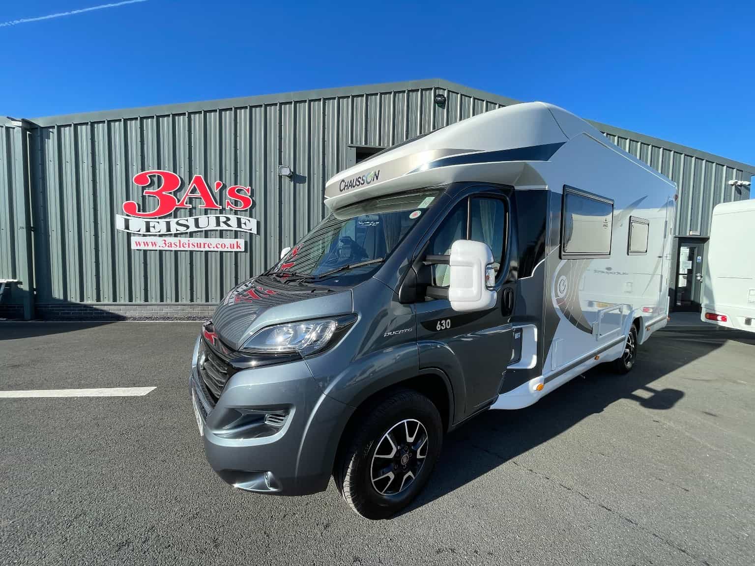 2018 Chausson Welcome White